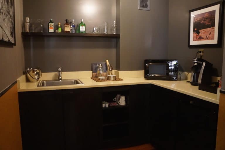 Gild Hall a Thompson Hotel New York Value Luxury Boutique