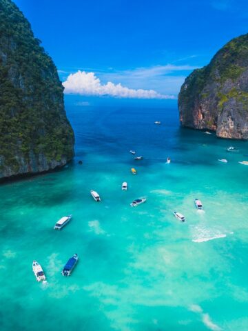 Traveling Well For Less - How to travel for less. Expert tips, tricks ...